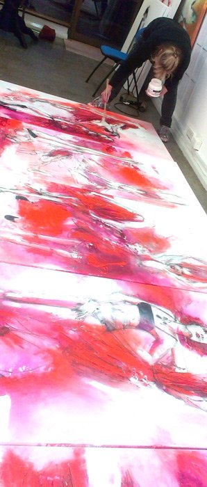 Di Taylor Artist - Up Close and Personal - JahRoc Galleries