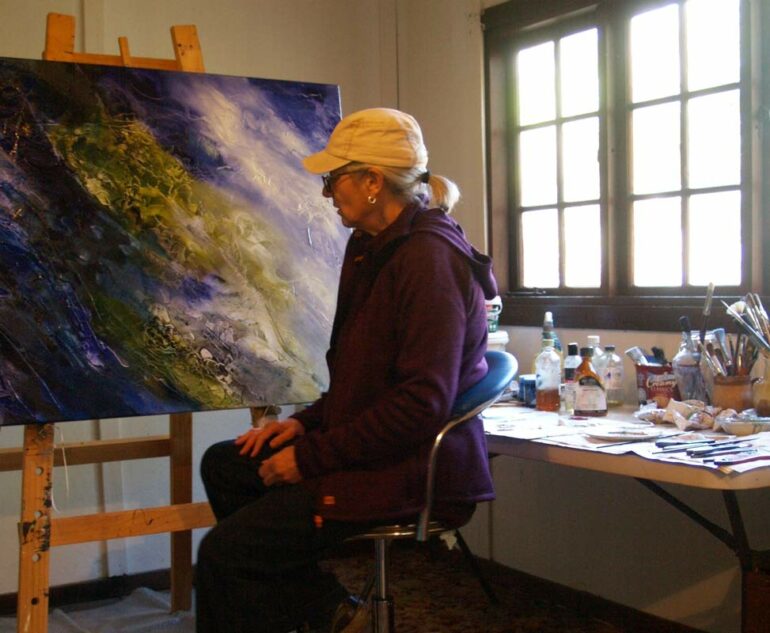 Susan Angwin Artist - Up Close & Personal - JahRoc
