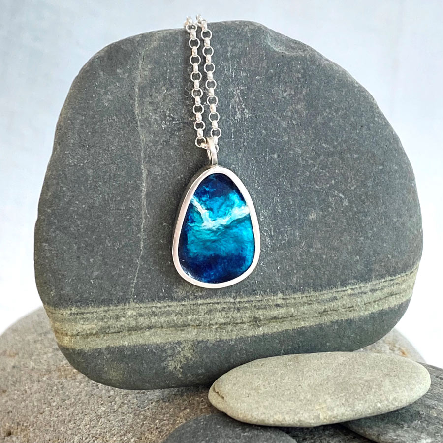 Robyn Clarke Artist - Up Close & Personal - JahRoc Galleries