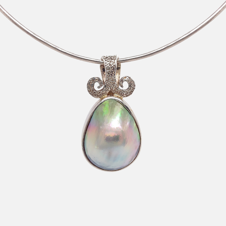 Desert Rose - Classic Trilogy Pink Diamond Ring • JahRoc Galleries